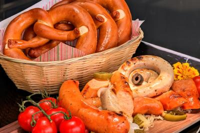 COOLING TOWER ROOFTOP BAR | Carlton City Hotel